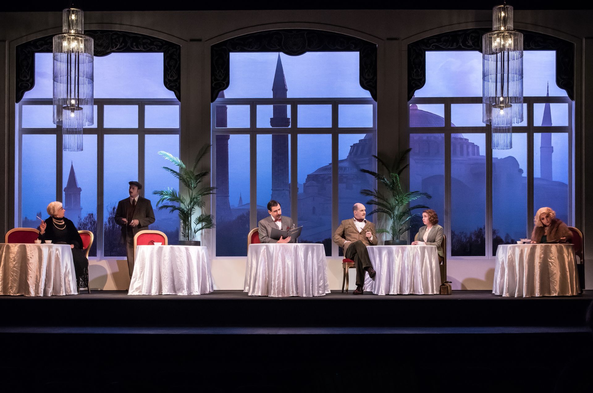 KAROO | Le crime de l'orient express